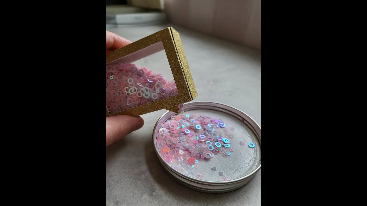 Sequin / Shaker Material Gift Box. ( Tutorial ) - YouTube