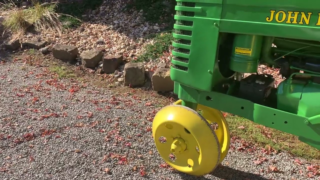 John Deere GM on rare steel wheels . - YouTube