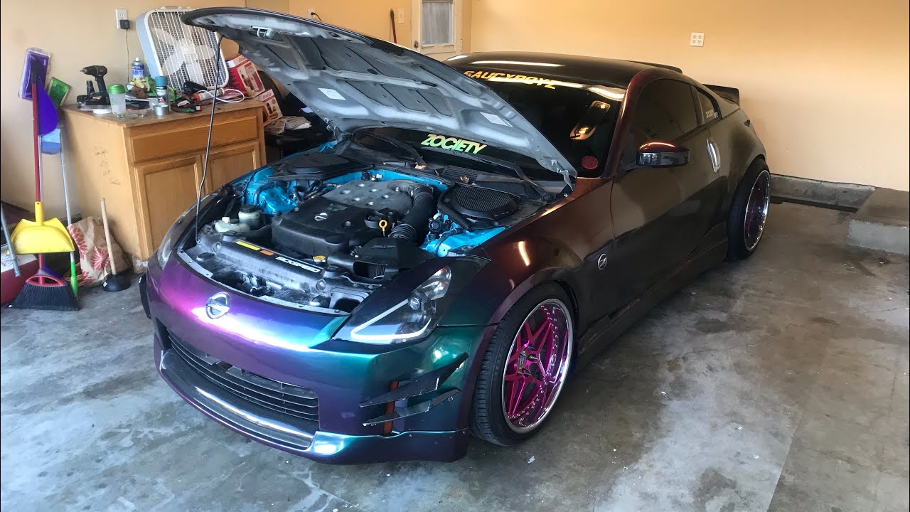 Painting My Engine Bay On My 350z - YouTube