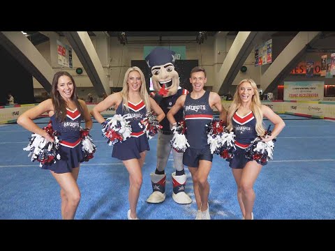NFL Cheerleaders Gear Up For Sunday's Super Bowl