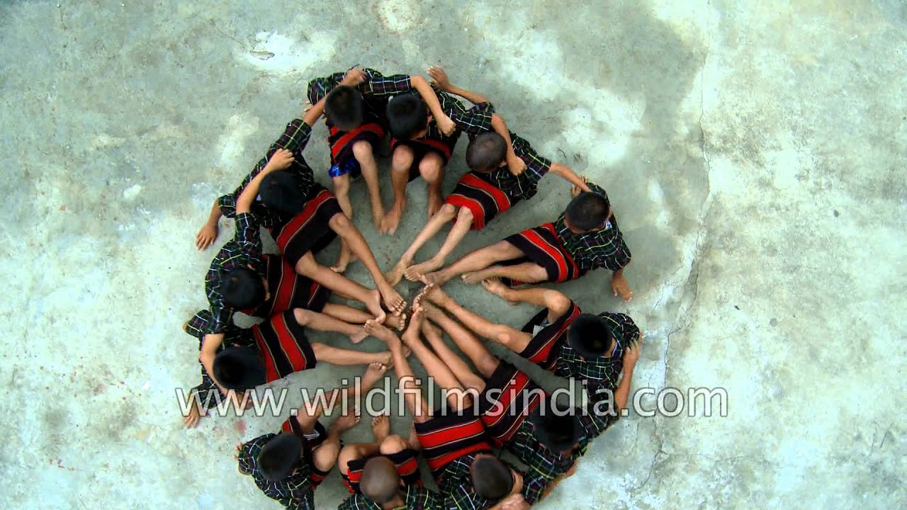 Mizo children performing at the Anthurium Festival - YouTube