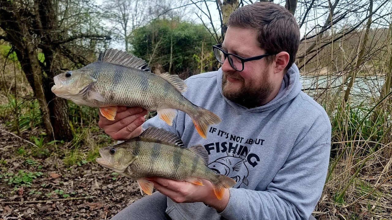 Elphicks fishery - Kettles lake. Big perch and a new PB roach!! - YouTube