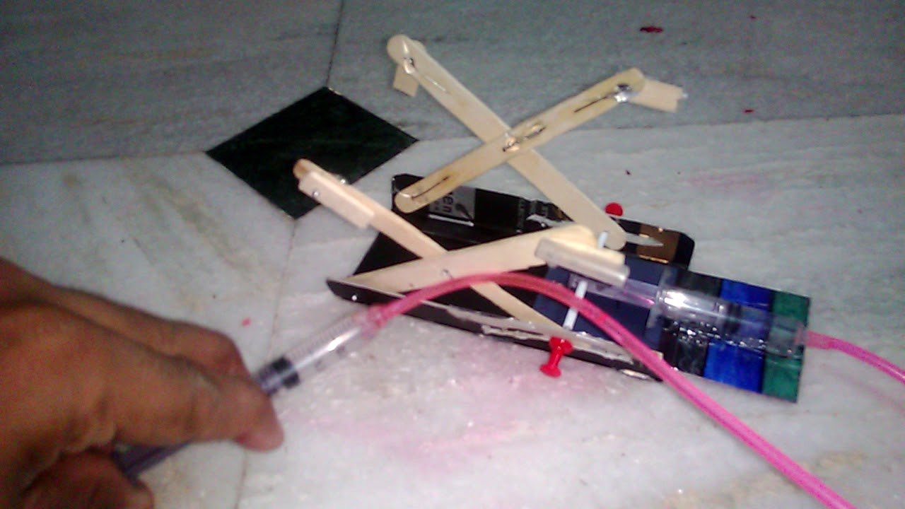 My homemade hydraulic system to make an Iron man - Mech Tech Gauntlet ...