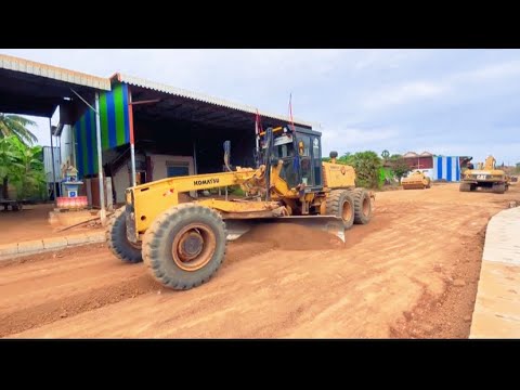 Grader Work Soil grading Excellent technique grader pushing soil grader ...