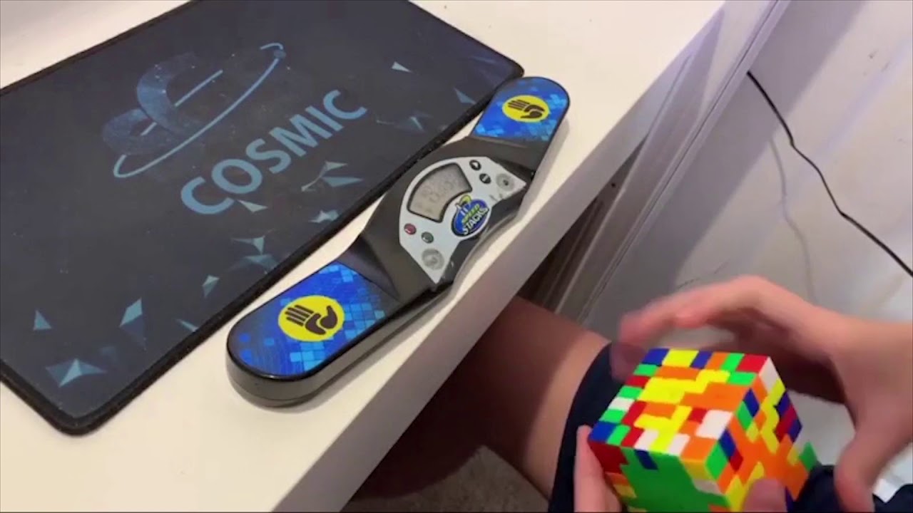 #CubingGuyCritiques Bryce Cube 3:19.65 7x7 Single! - YouTube