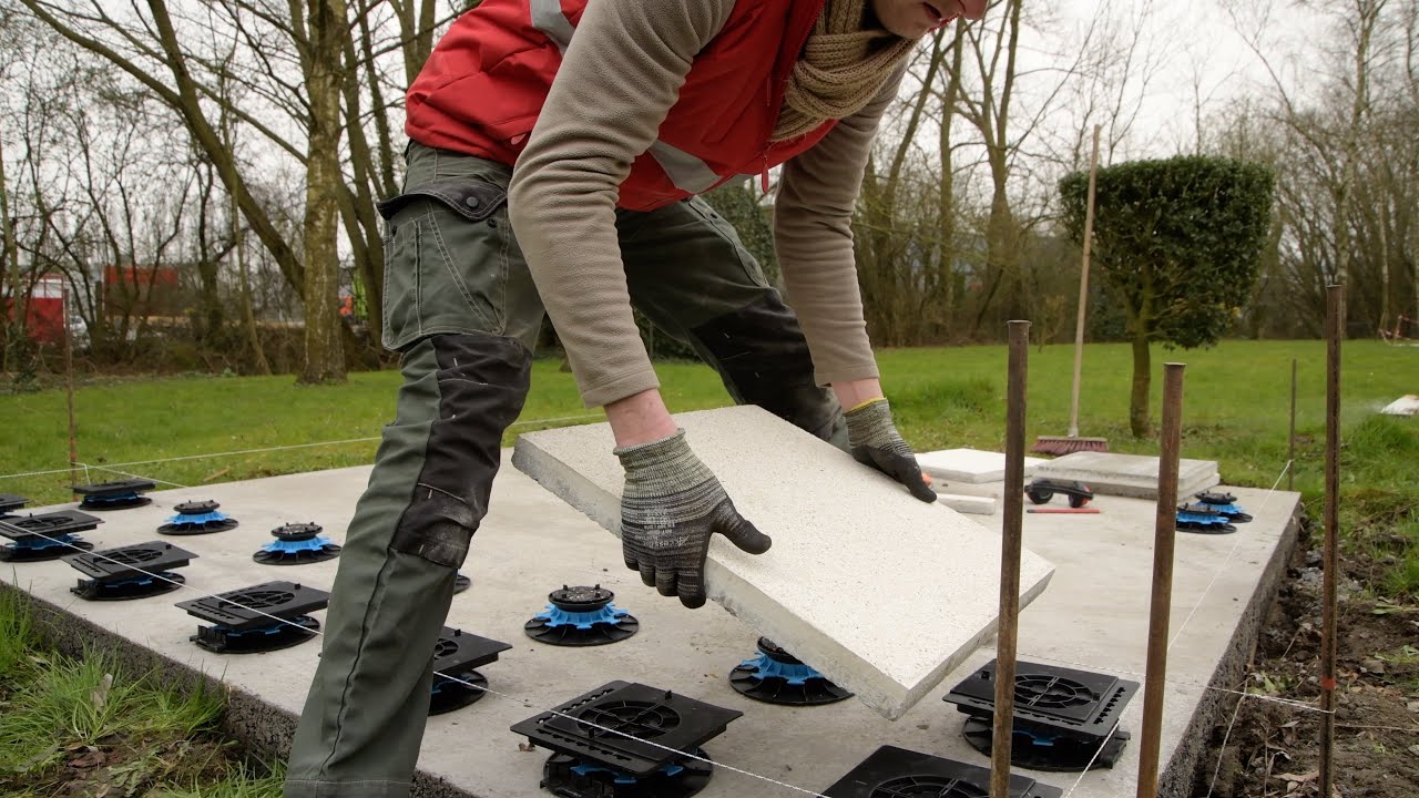Tuto Alkern n°2 : Comment réussir la pose de dalles béton sur plots ...