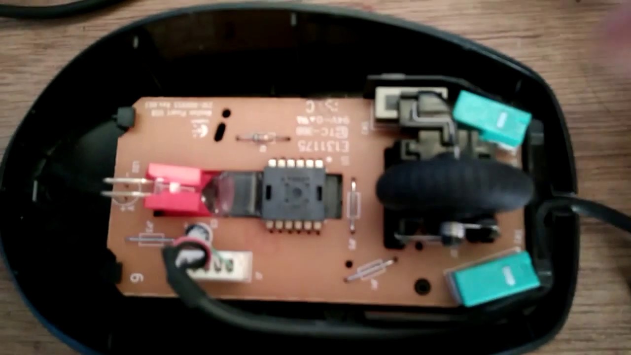 Logitech Original and fake - YouTube