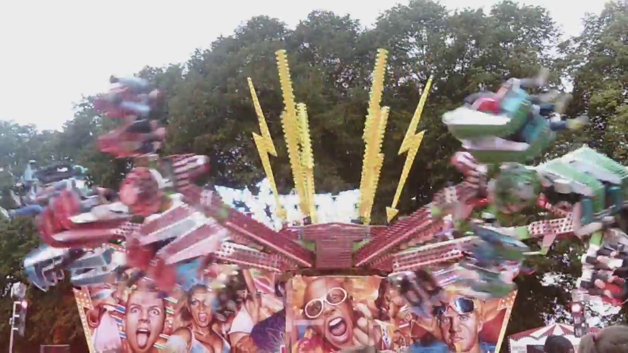 EXTREME At Witney Feast Fun Fair/Off-Ride - YouTube
