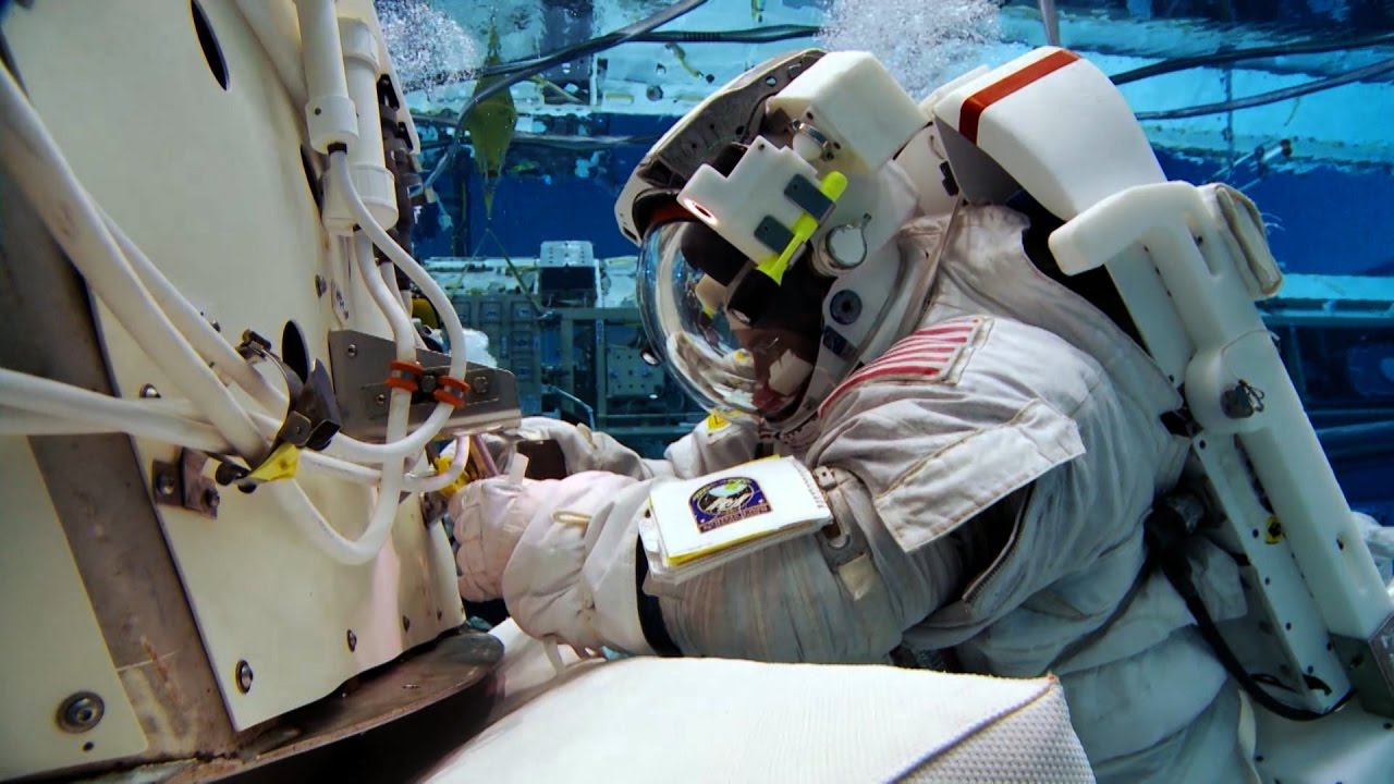 First Step In Training For Work on Mars: Go Underwater - YouTube