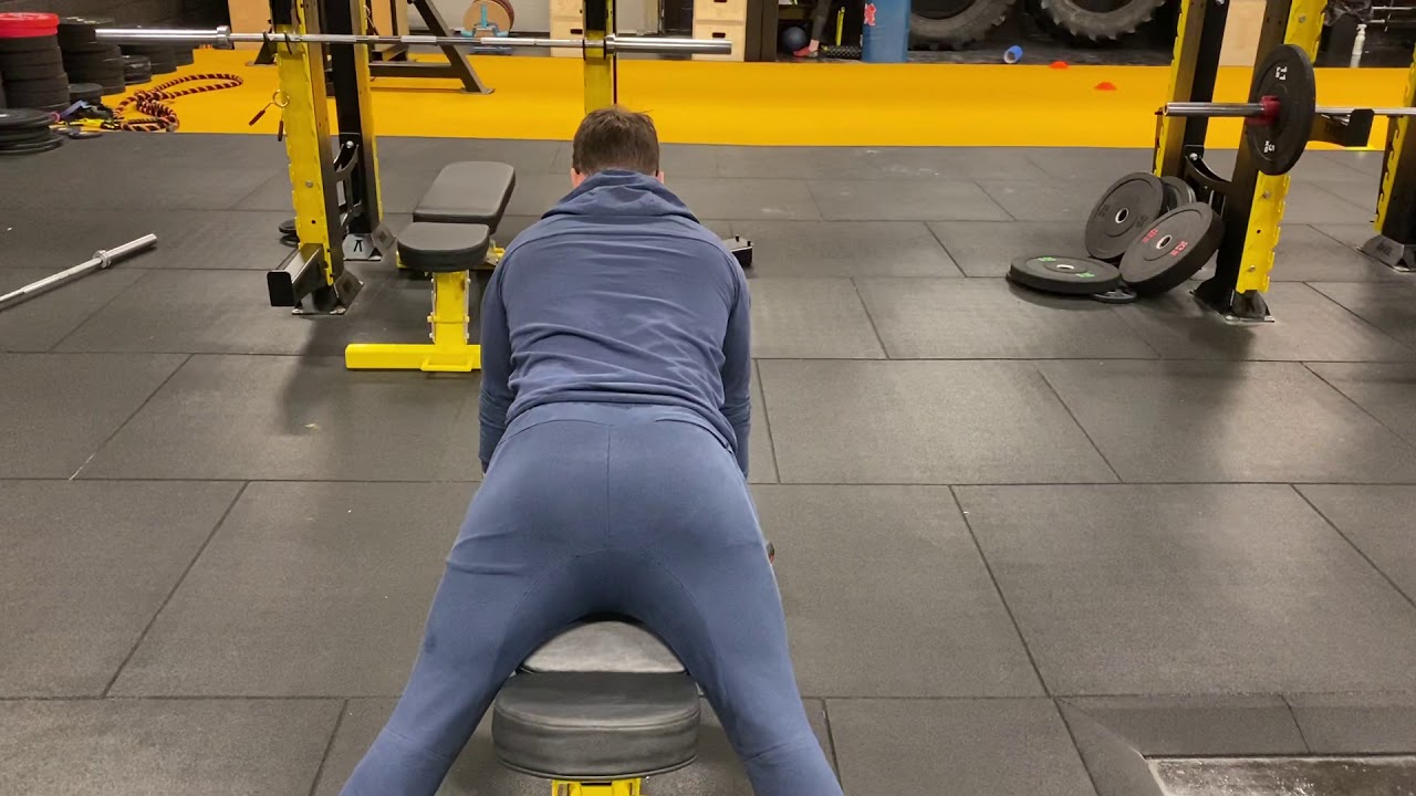 Chest Supported Dumbbell High Row - YouTube