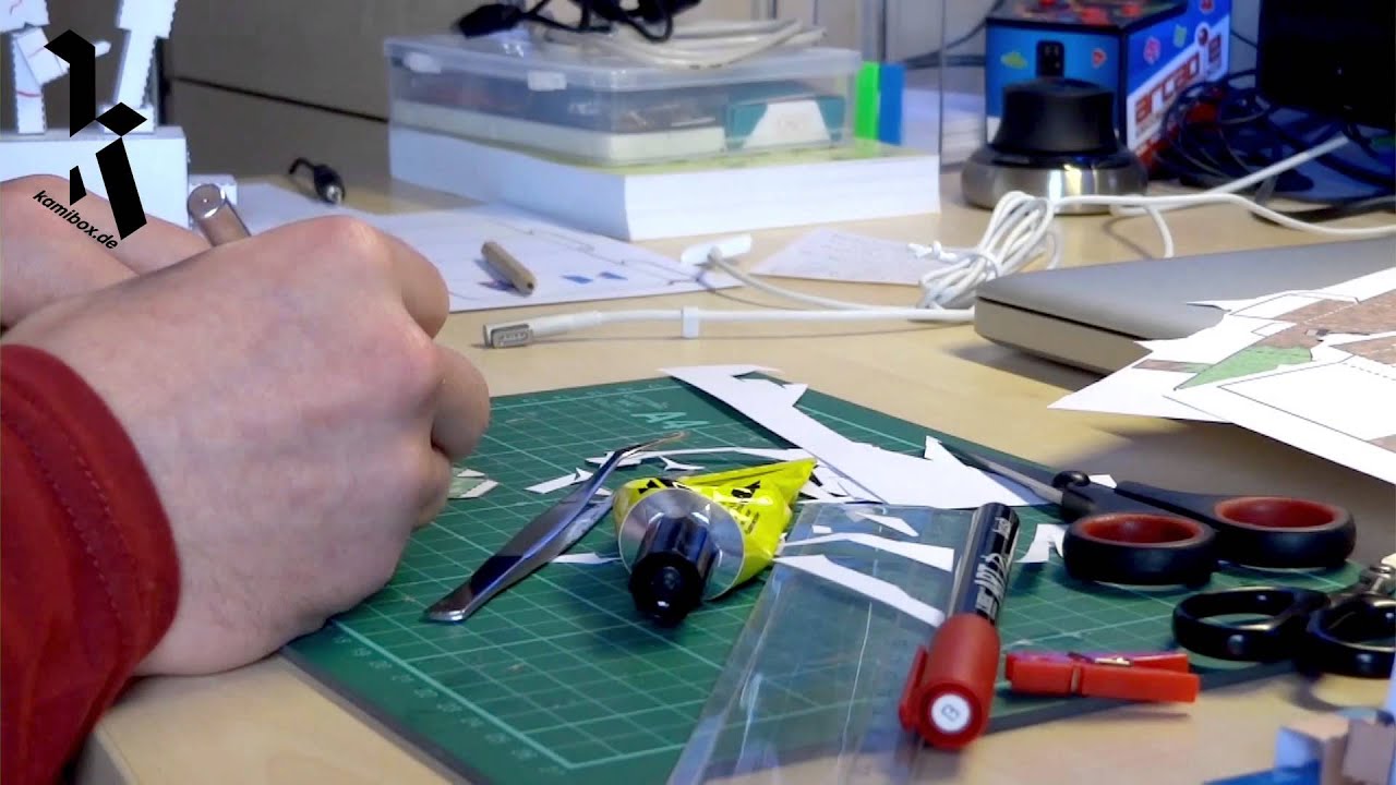 Minecraft Machine Papercraft - YouTube