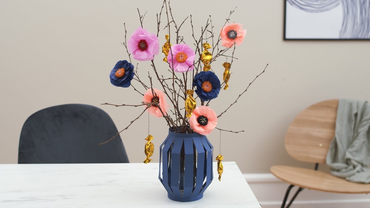 How to create a colourful and decorative flower decoration - DIY by ...