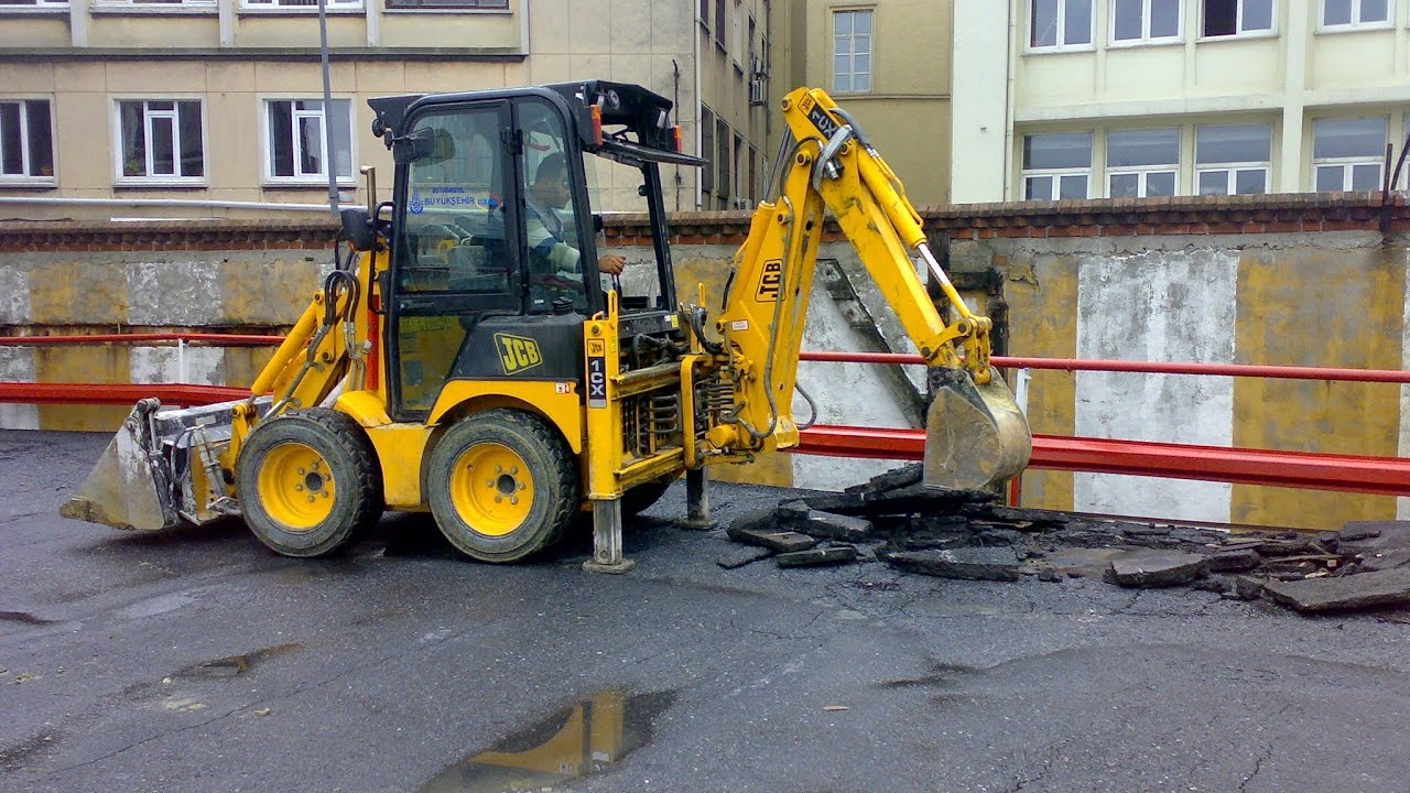 1CX JCB VE MANİTOU - YouTube