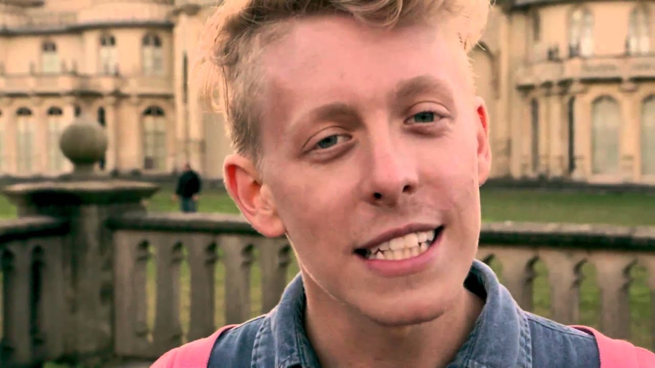 Tamy@UK: Brighton - Portrait de Charles Tremblay - YouTube