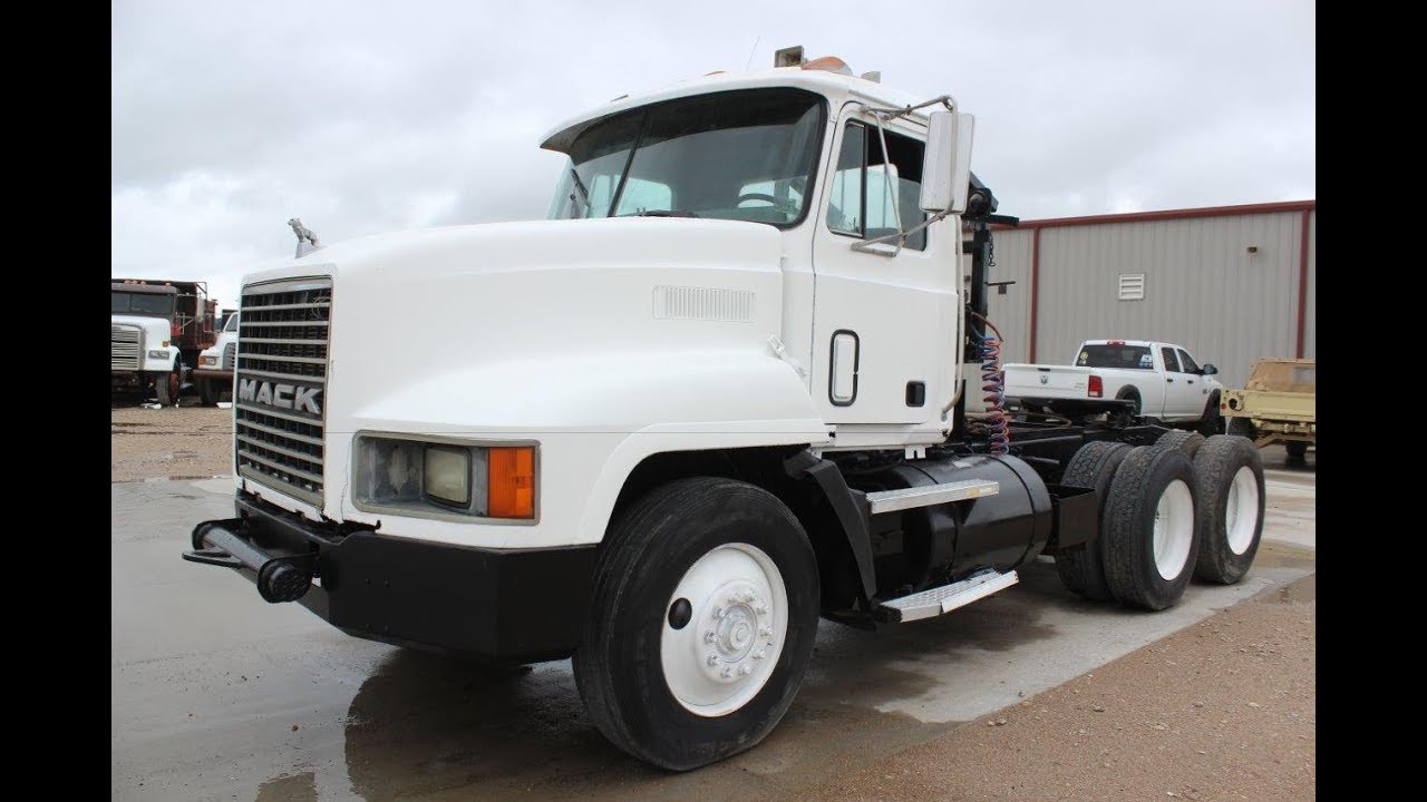 1990 MACK WINCH TRUCK CH613 - YouTube