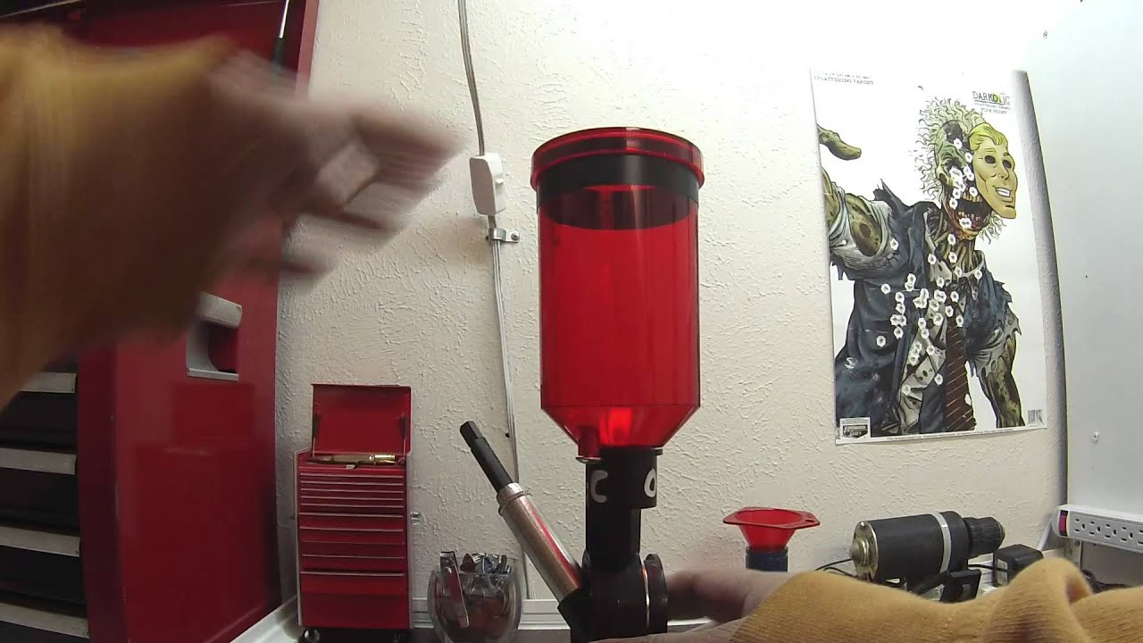 Lee Powder Measure - YouTube