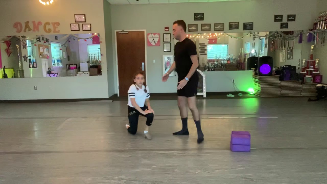 Technique 101 Episode 1- Splits, over stretching, turns and leaps ...