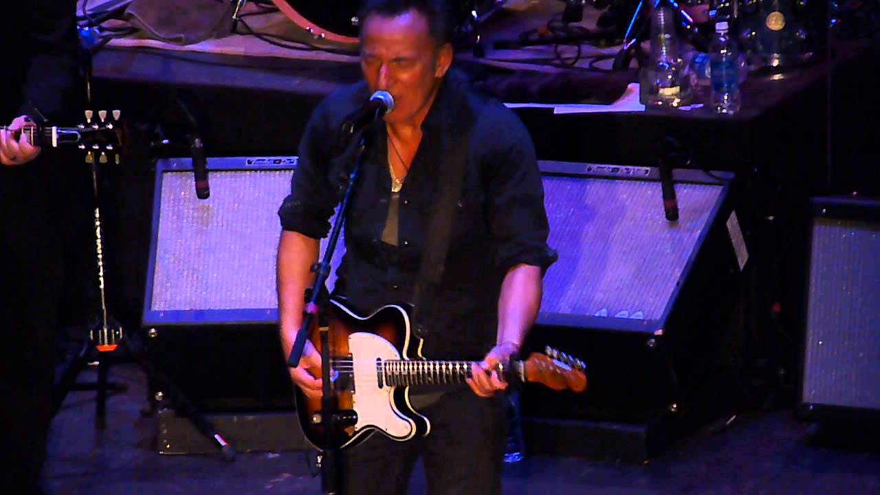 Bruce Springsteen at LOD 15 - Frankie Fell In Love - 17 Jan 2015 - YouTube