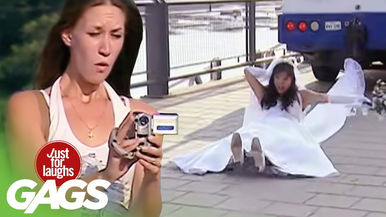 Bride Spends Wedding Day Stuck On Moving Car - YouTube