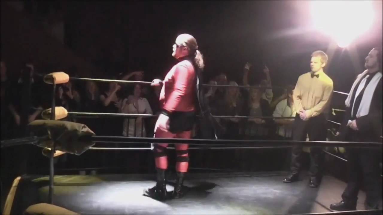 Kaptein Knoke / Norsk eliteWRESTLING (norsk wrestler) - YouTube