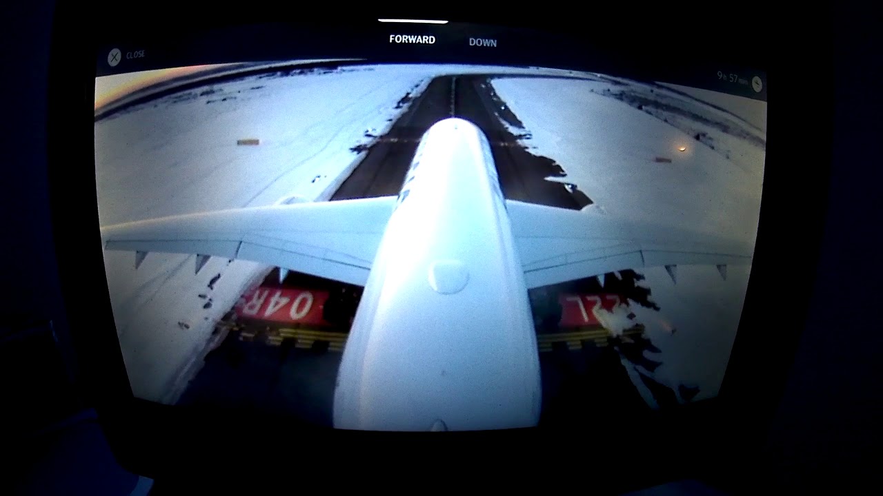 Finnair Airbus A350 Take off view from the Tailcam, Landing gear ...
