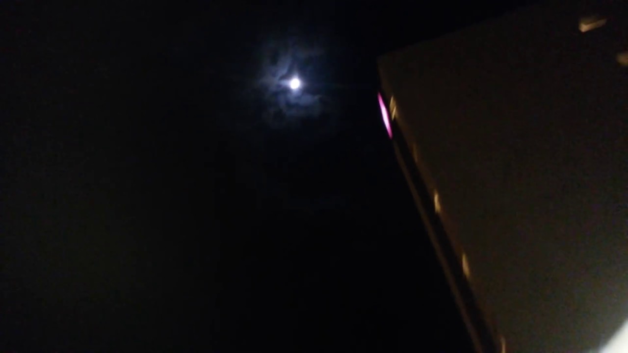 Transmissão ao vivo eclipse da super lua vermelha - YouTube