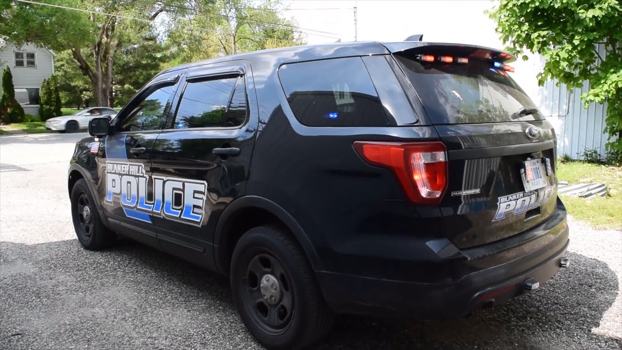 Bunker Hill Police Slicktop Explorer Walkaround - YouTube