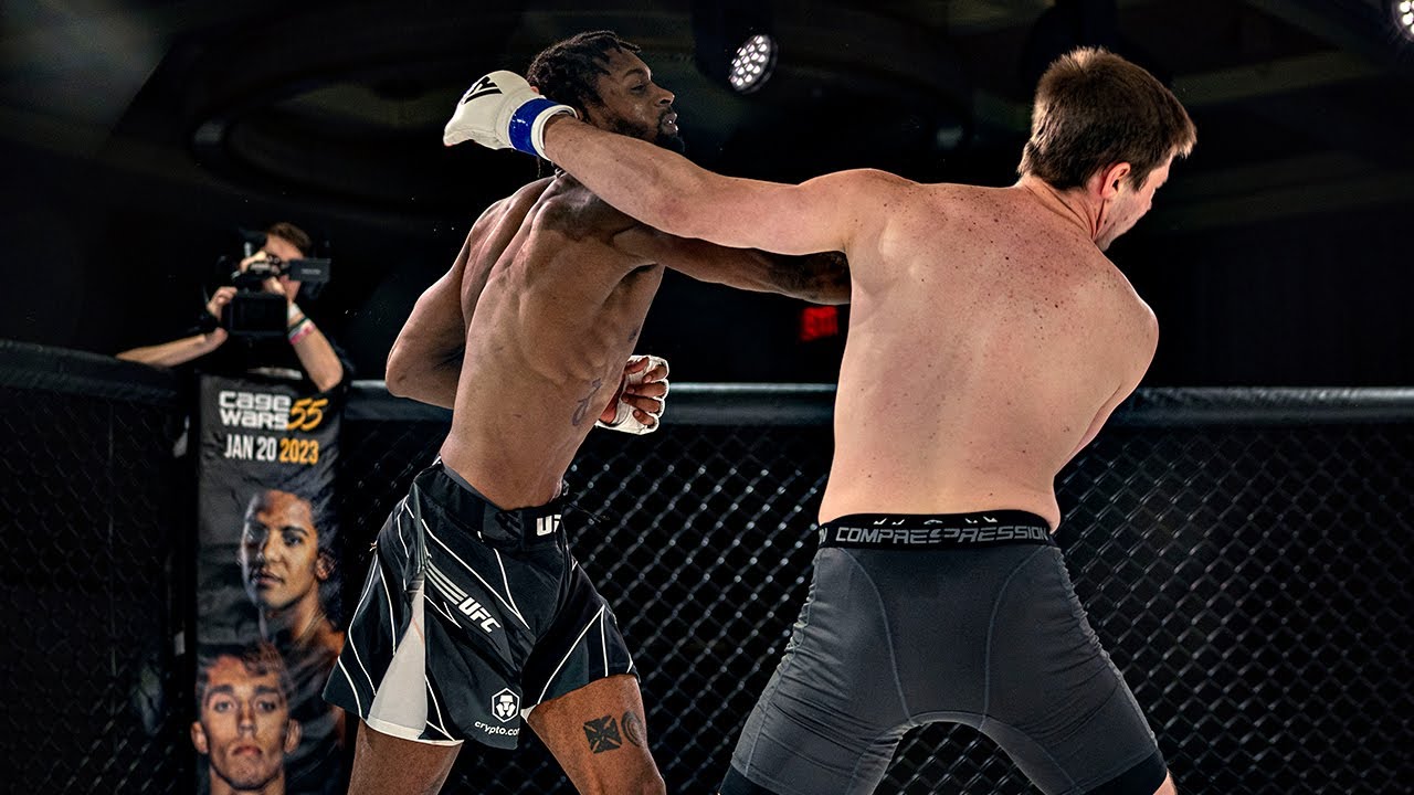 CW 54 Andrew Peterson v Alex Little - YouTube