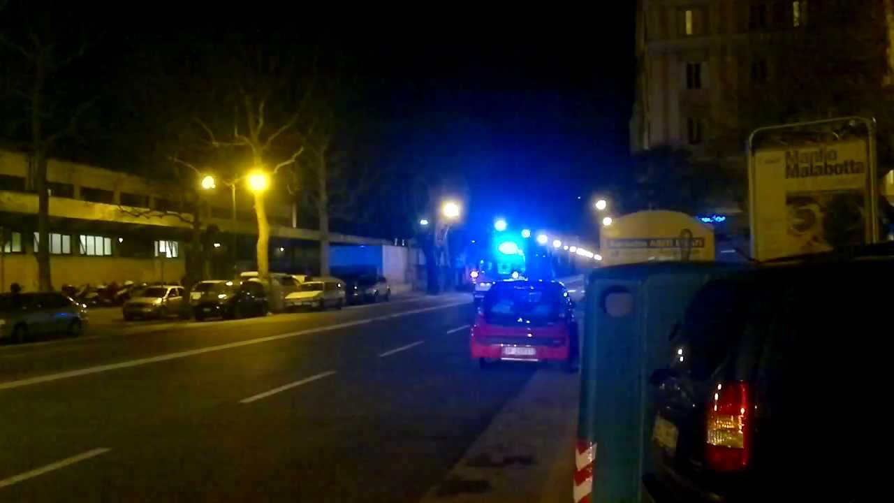 Ambulance in emergency - Ambulanza in emergenza - 116 - YouTube