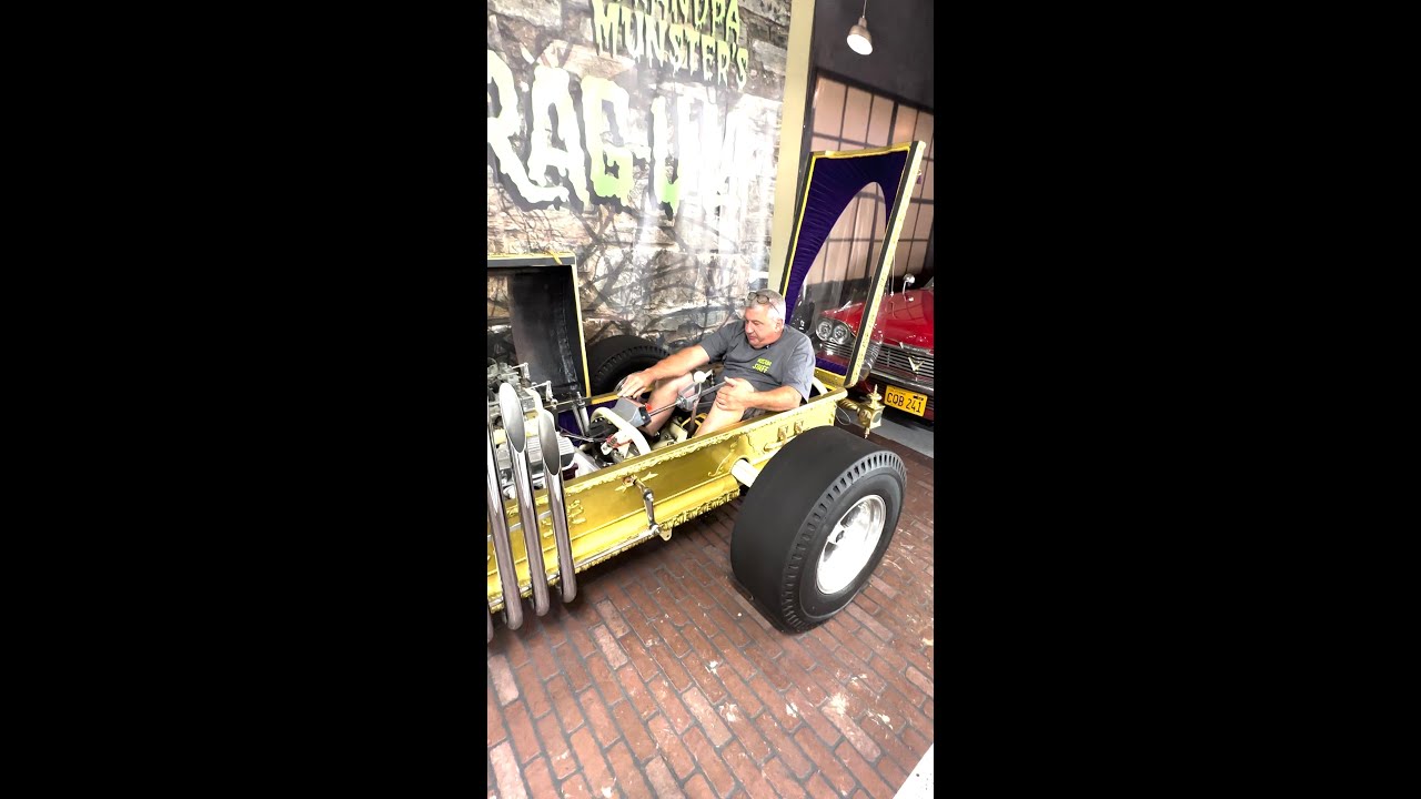 The Munster's Dragula Started and Reved For the First Time in a Decade ...