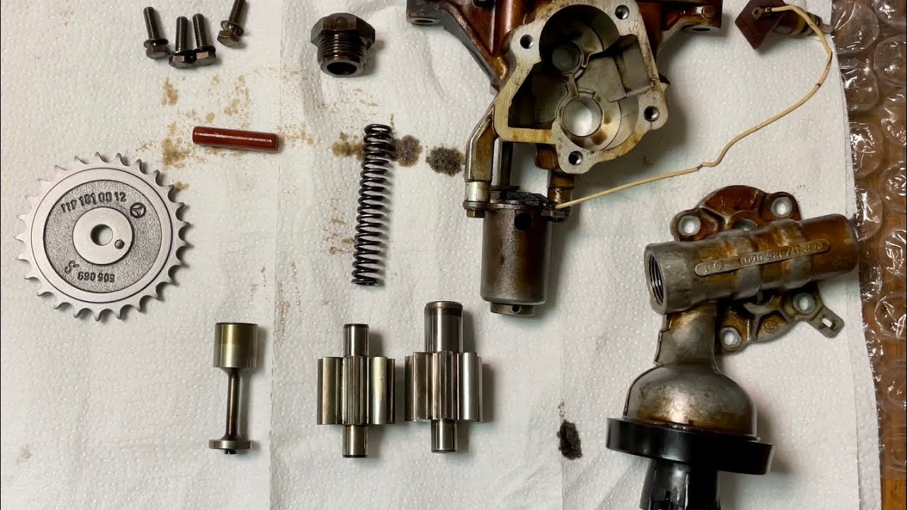 Mercedes Benz 560SEL MY 89 - rebuilding the Oil Pump of a M116 / M117 ...
