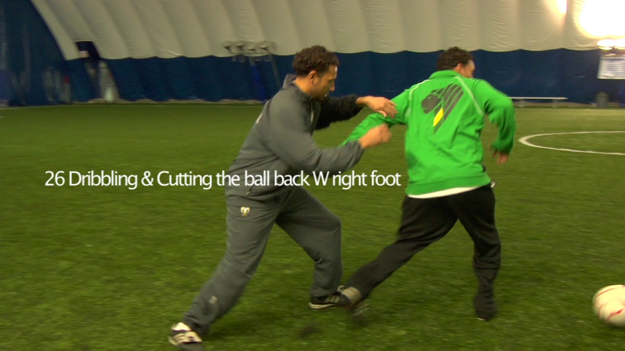 Football, Soccer | Tip #26 | Dribbling & Cutting the Ball Back with ...
