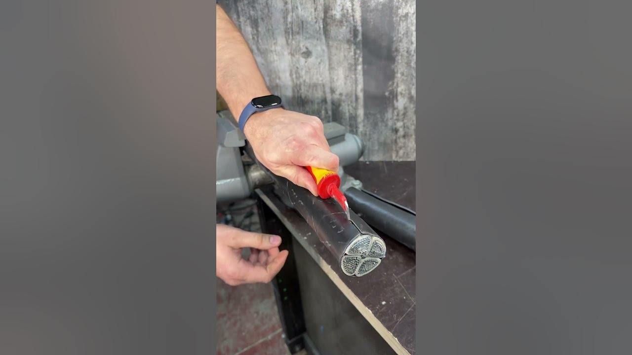 Нож с пяткой для снятия изоляции от компании Knipex 💪 - YouTube