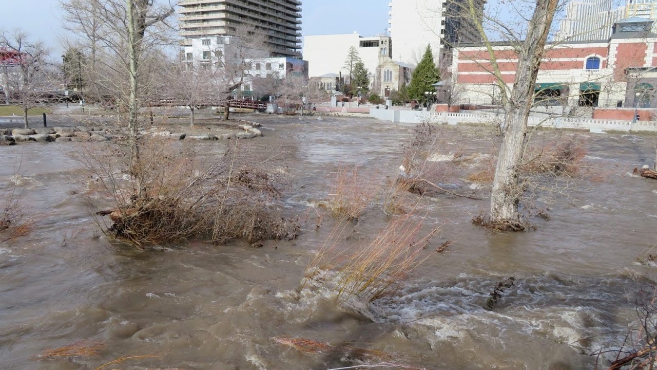 Truckee River Flood Reno 2017, Time To Move On... - YouTube
