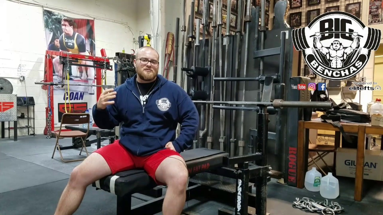 How To Breathe For Bench Pressing - YouTube