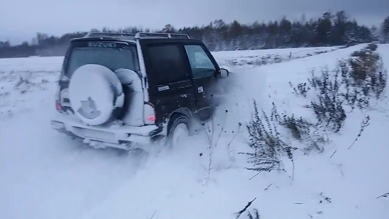 Suzuki vitara snow - YouTube