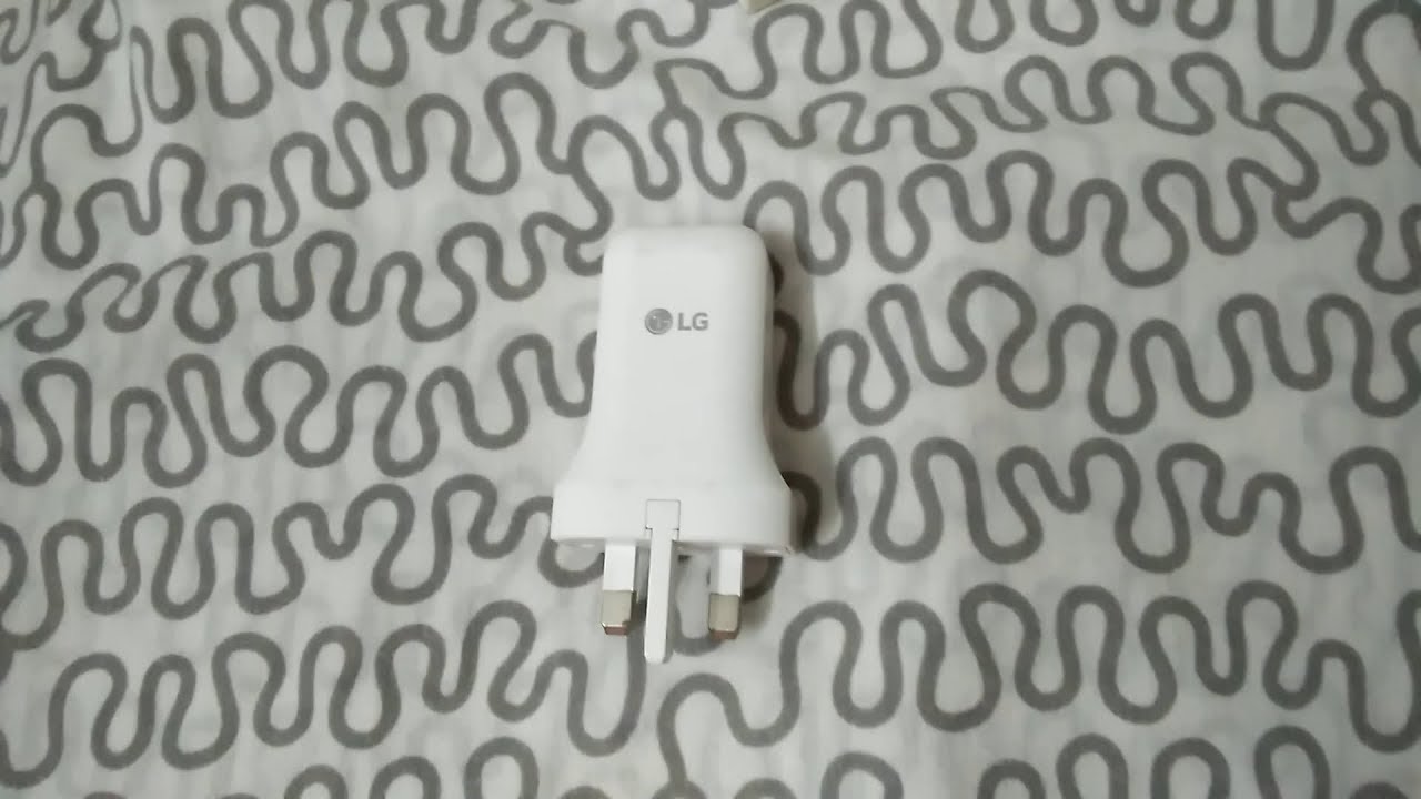 LG Travel Adapter MCS-N04UR - YouTube