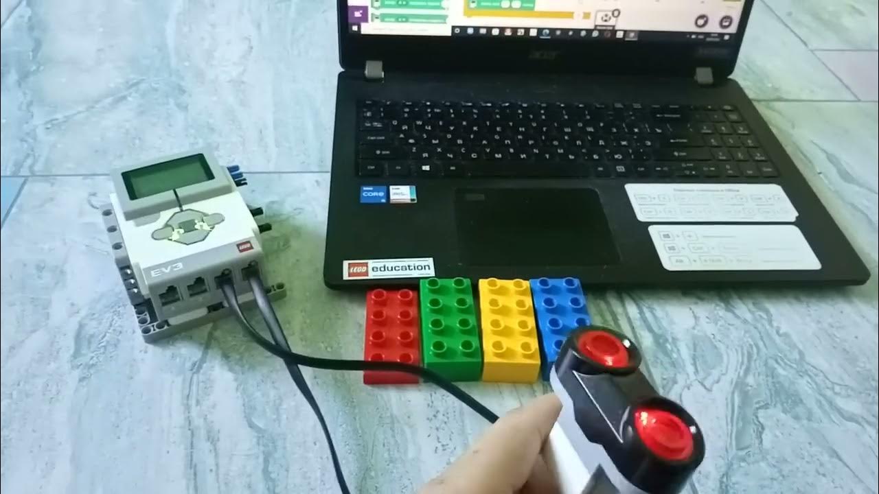Эксперты с ультразвуковым датчиком и датчиком цвета EV3 - YouTube