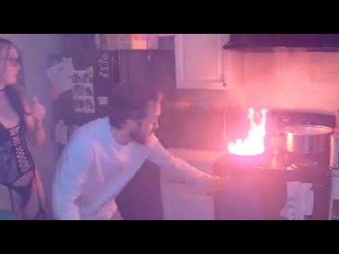 Streamer Girl Hiheyitsdani and Useless Boyfriend Try (and Fail ...