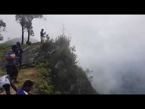 Punchi lokanthaya - YouTube