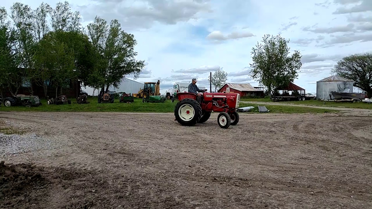 Cockshutt 1250 - YouTube