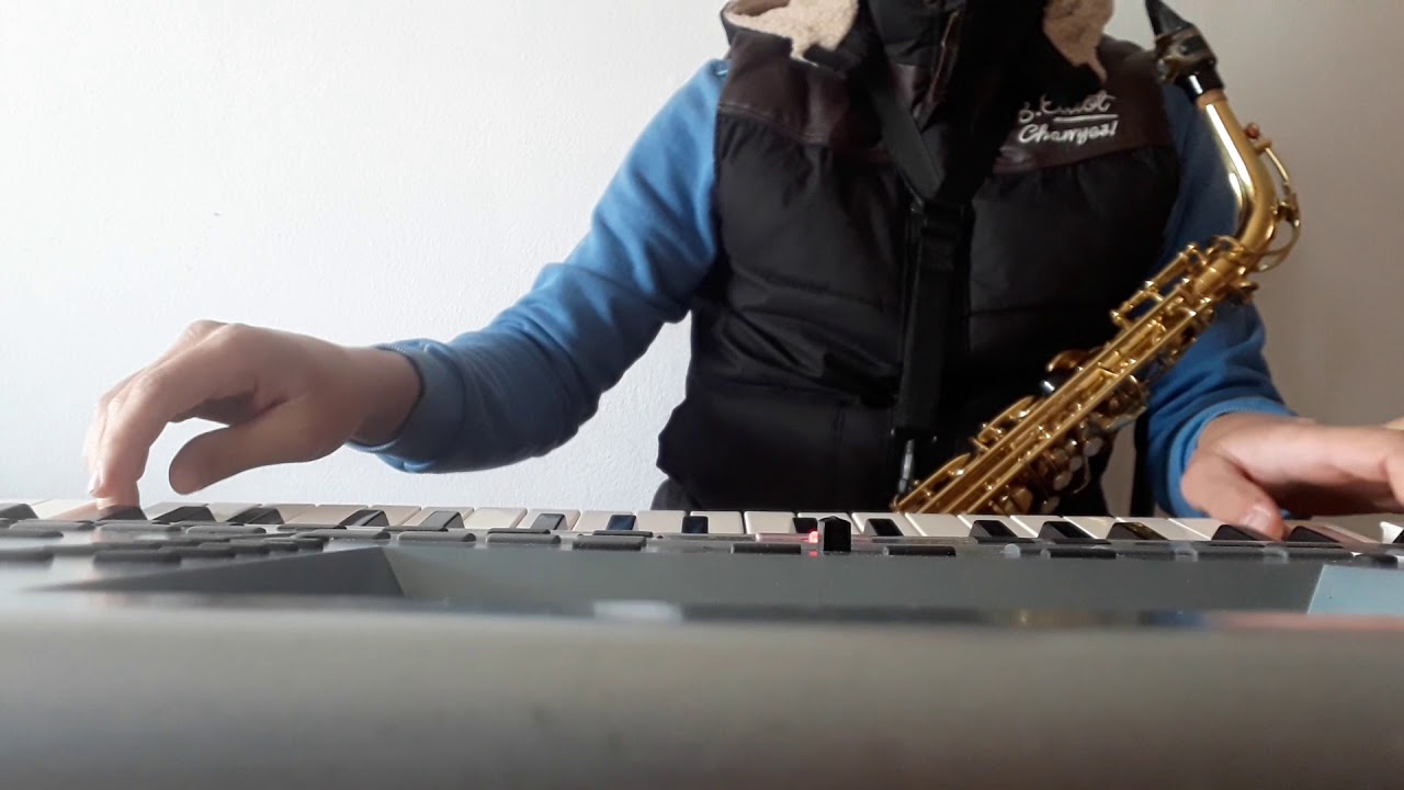 Hora romaneasca la orga KORG PA500 - YouTube