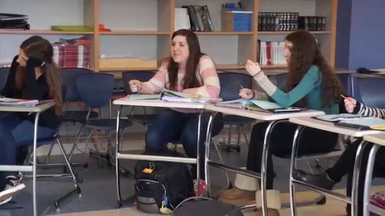 A Look Inside Chicagoland Jewish High School - YouTube