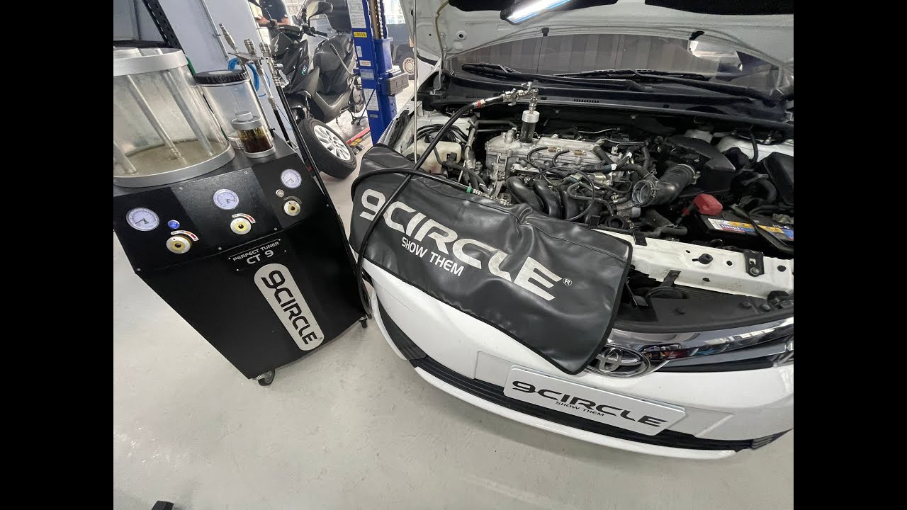 Engine Flush & Combustion Chamber Cleaning on a Toyota Corolla with ...