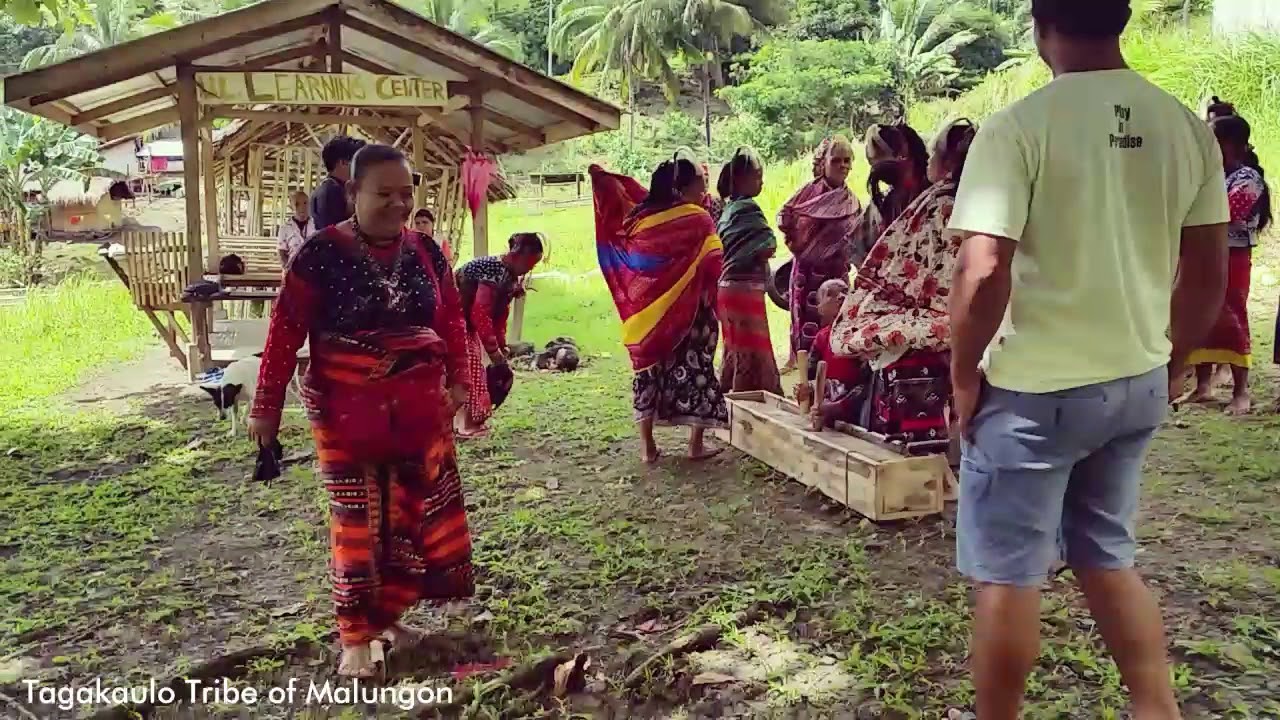 TAGAKAOLO TRIBE OF MALUNGON, SARANGANI PROVINCE - YouTube