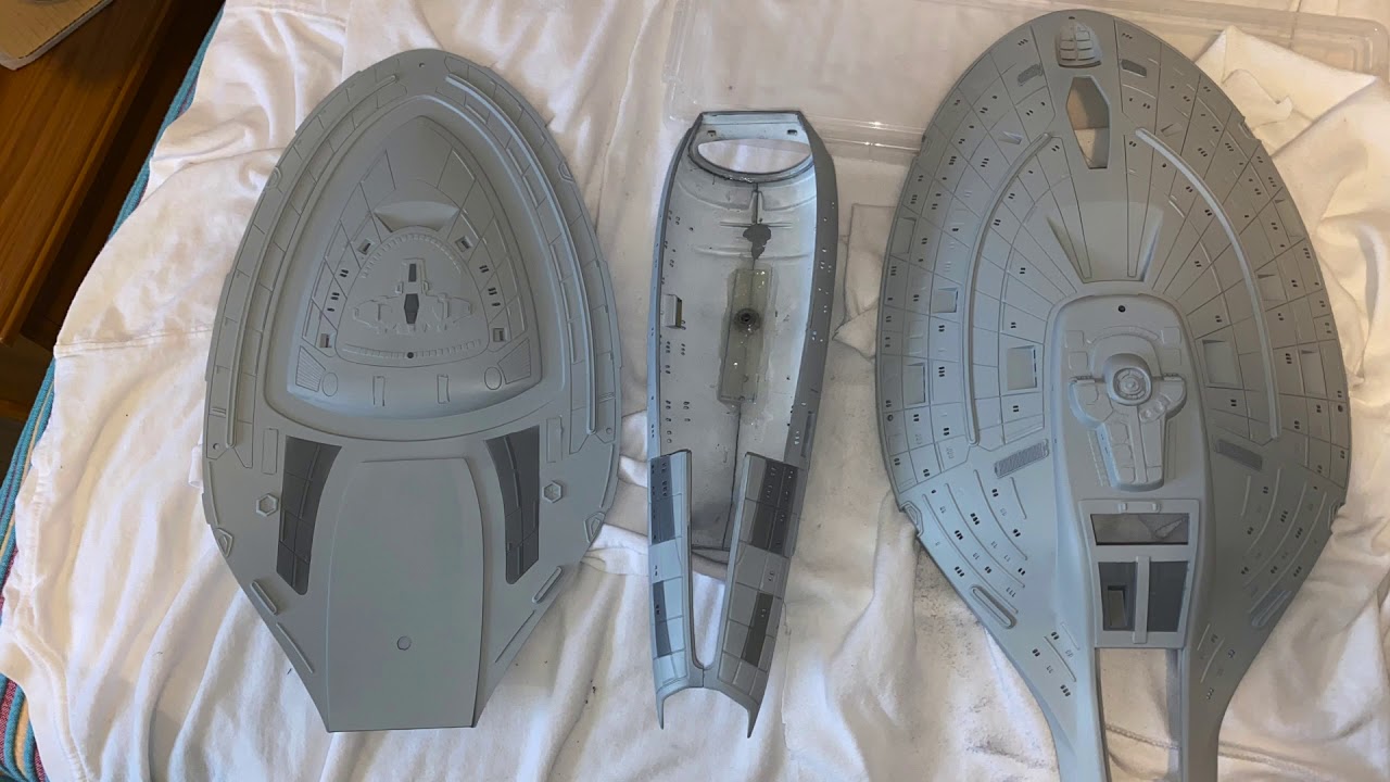 Revell Voyager Model Build - Episode 1 of 2 - YouTube