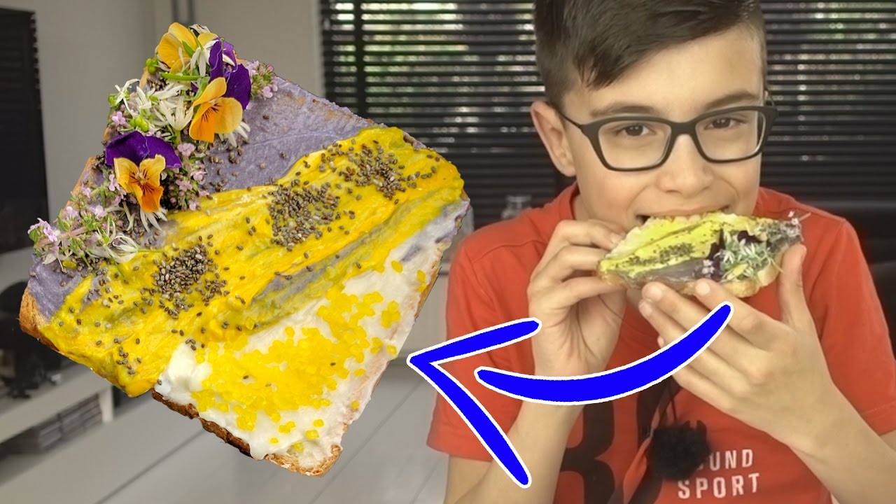 KUN JE DIT BROOD ETEN ?! (Mermaid Toast) - YouTube