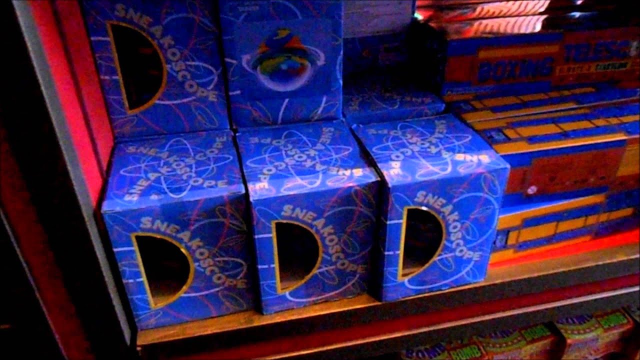 Wizarding World of Harry Potter Zonko's Joke Shop - YouTube