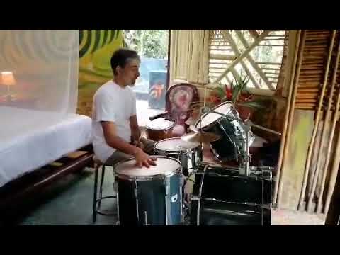Tips to interpret cumbia on the drumset - YouTube