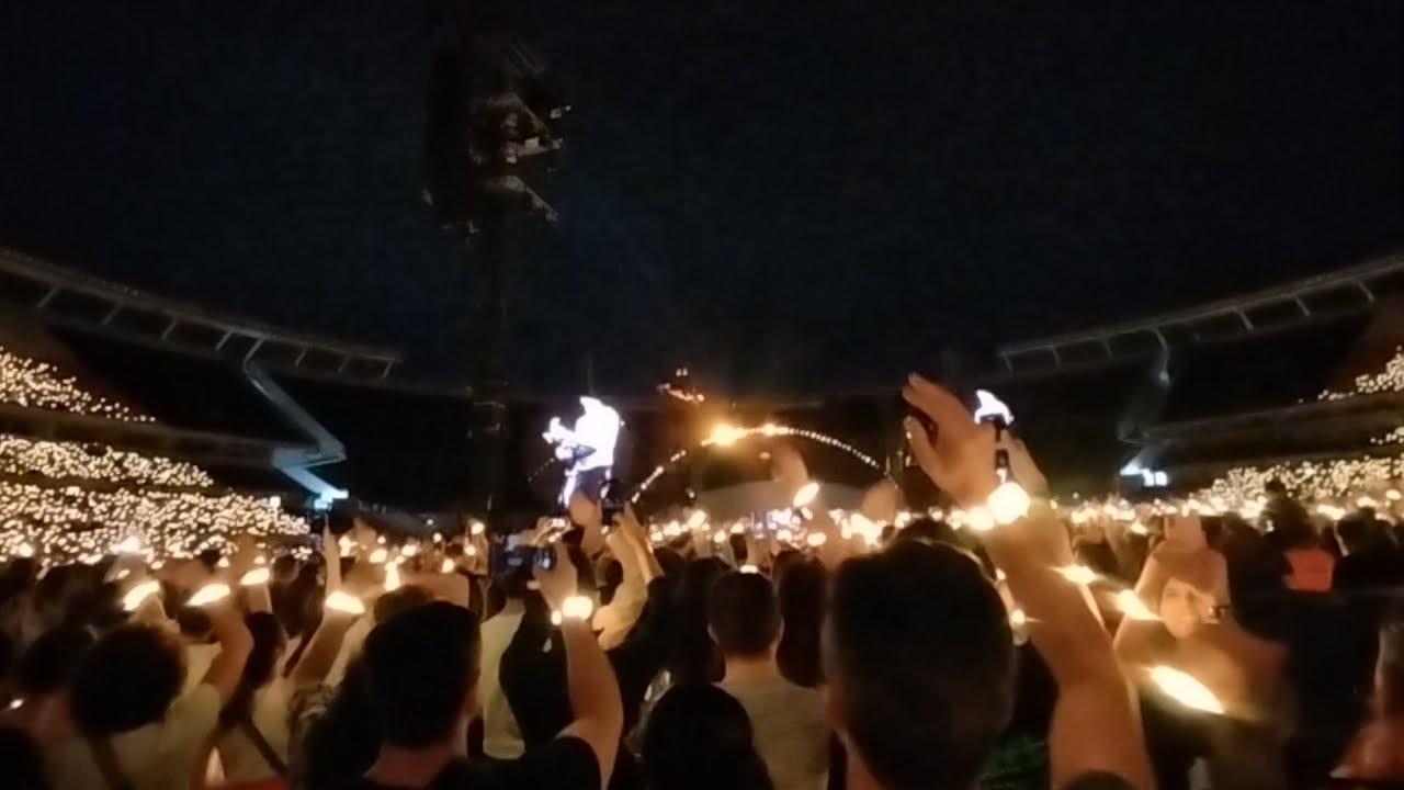 Coldplay - Yellow - Live in Buenos Aires, Argentina 🇦🇷 - 25/10/22 ...